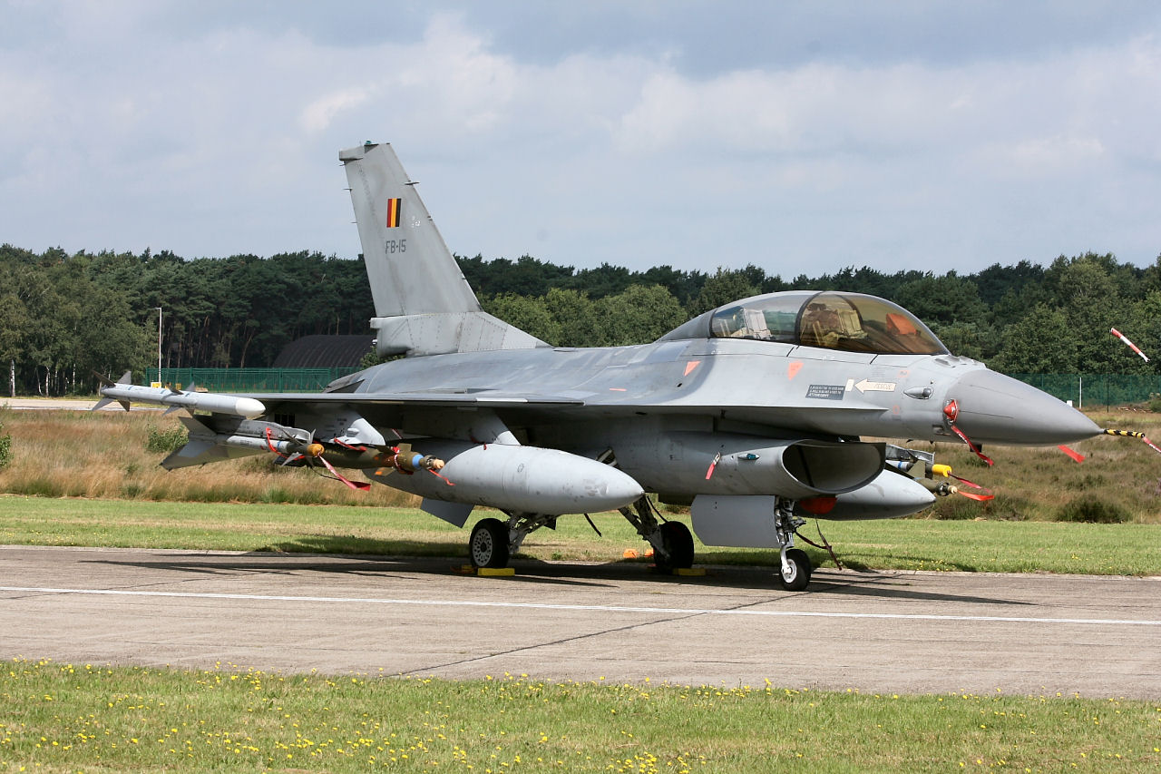 F-16A/B — The Military Database